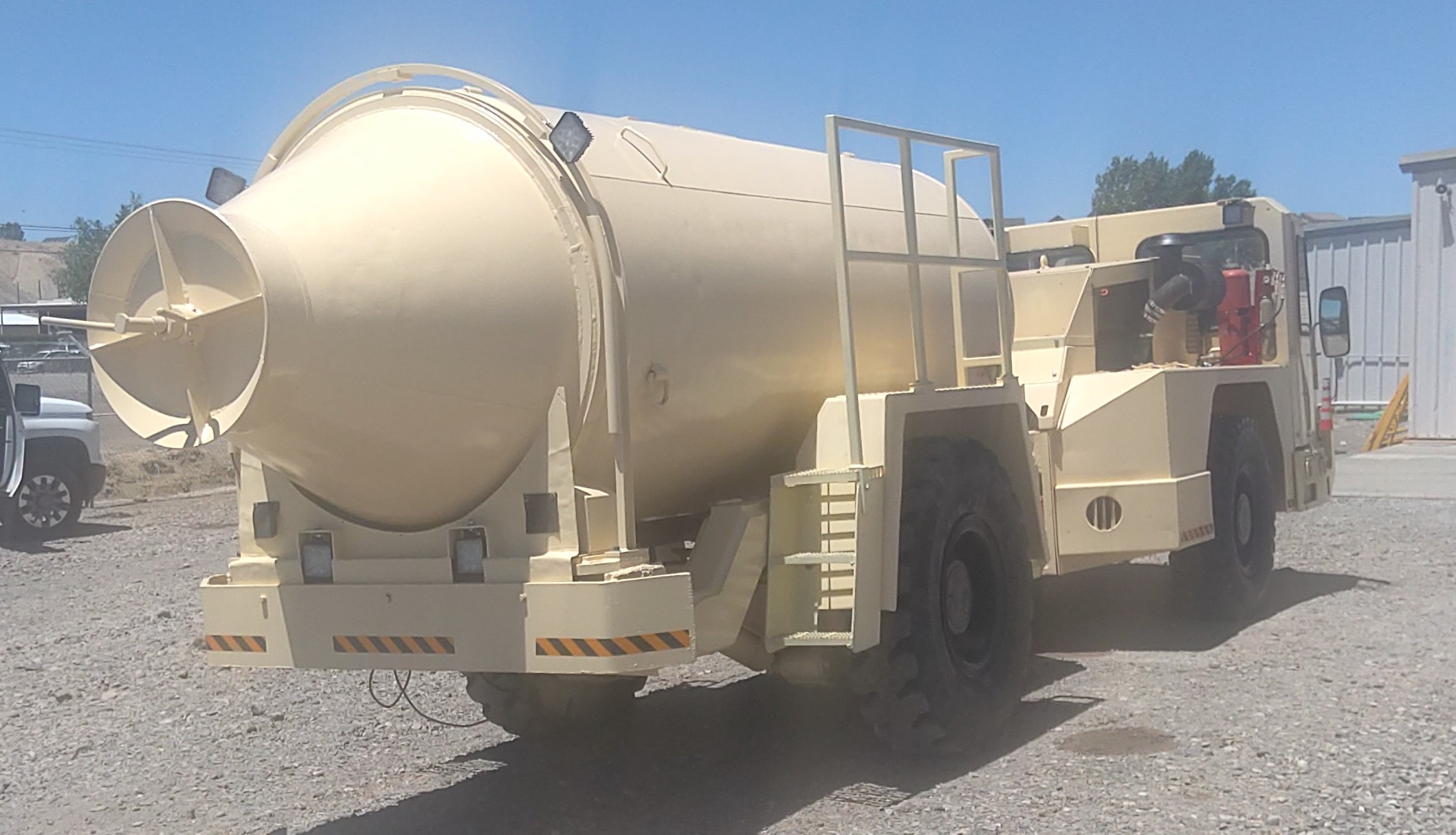 NORMET Utimec 1500 Transmixer - Mining Equipment & Supply LLC