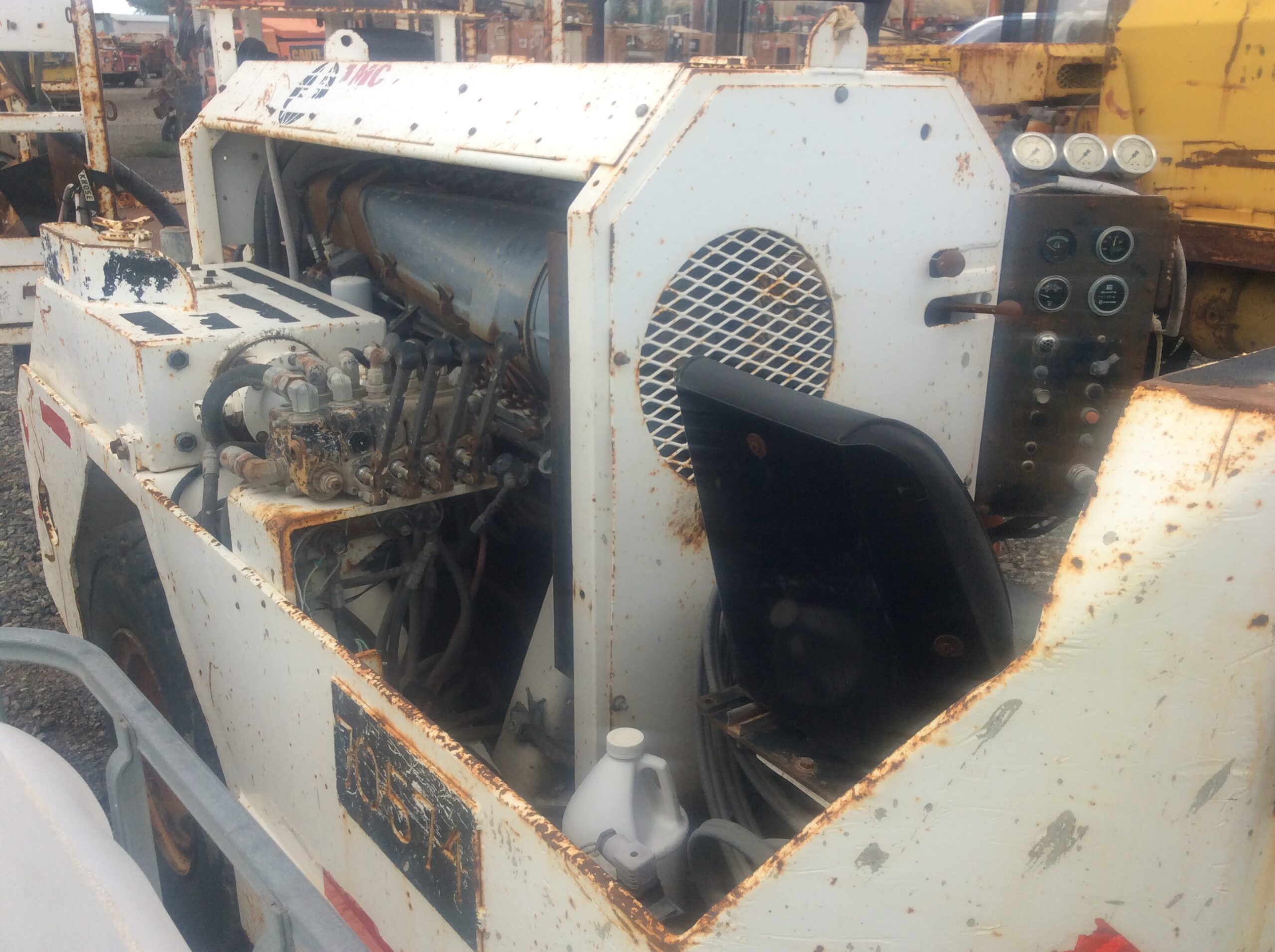 Elmac Scissor Deck - Mining Equipment & Supply LLC