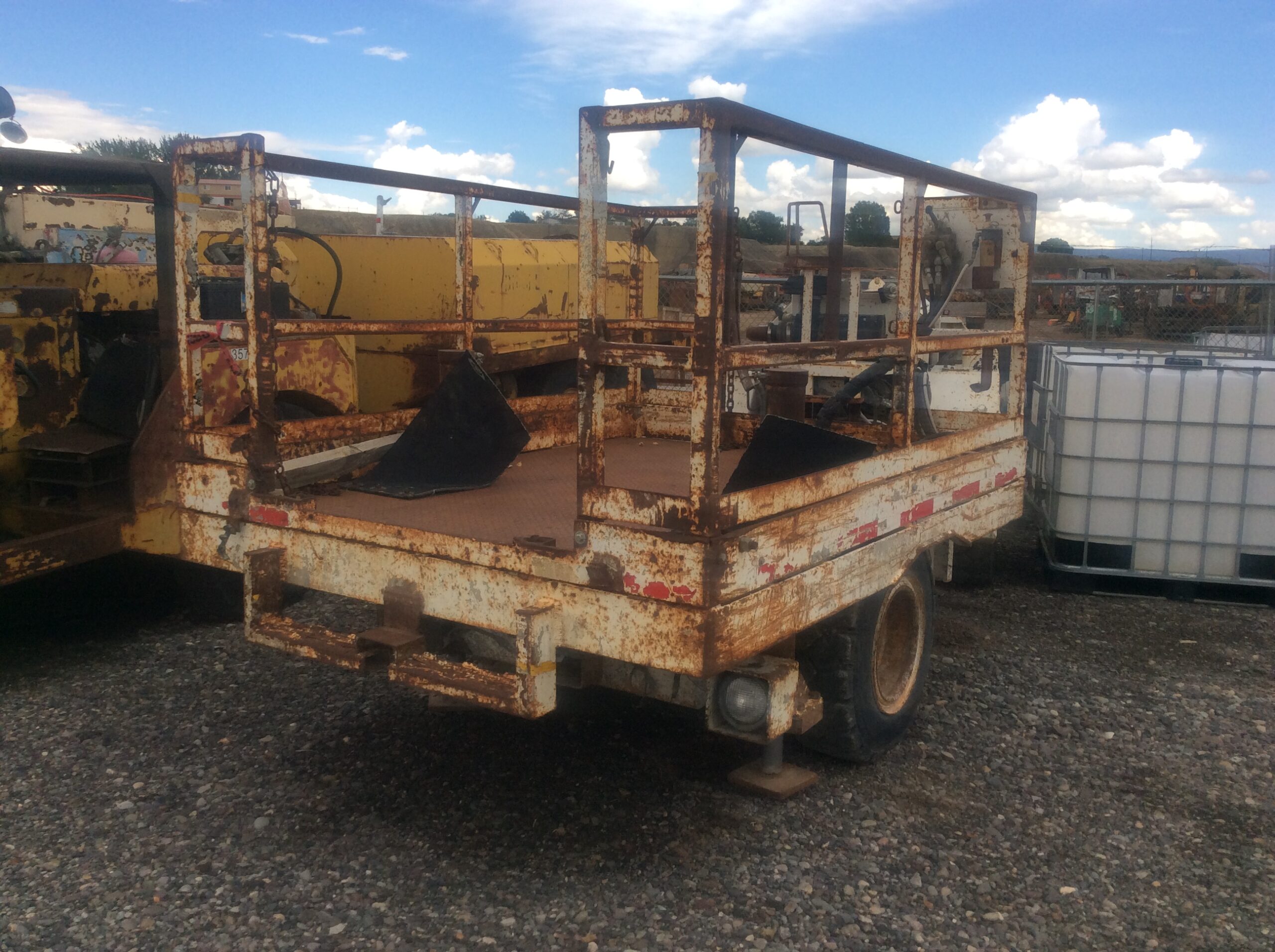 Elmac Scissor Deck - Mining Equipment & Supply LLC