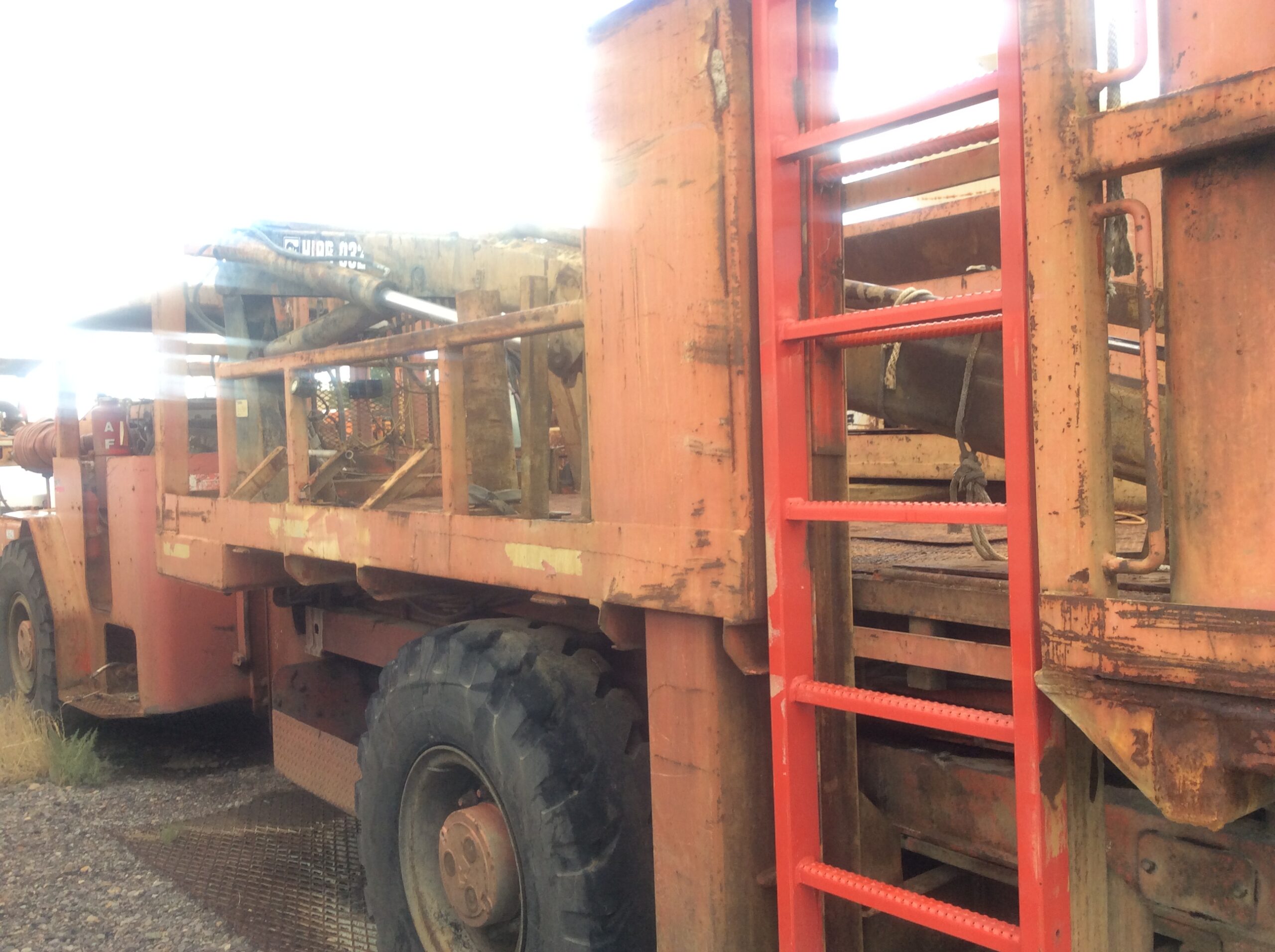 DUX SLP6000 Scissor Deck - Mining Equipment & Supply LLC