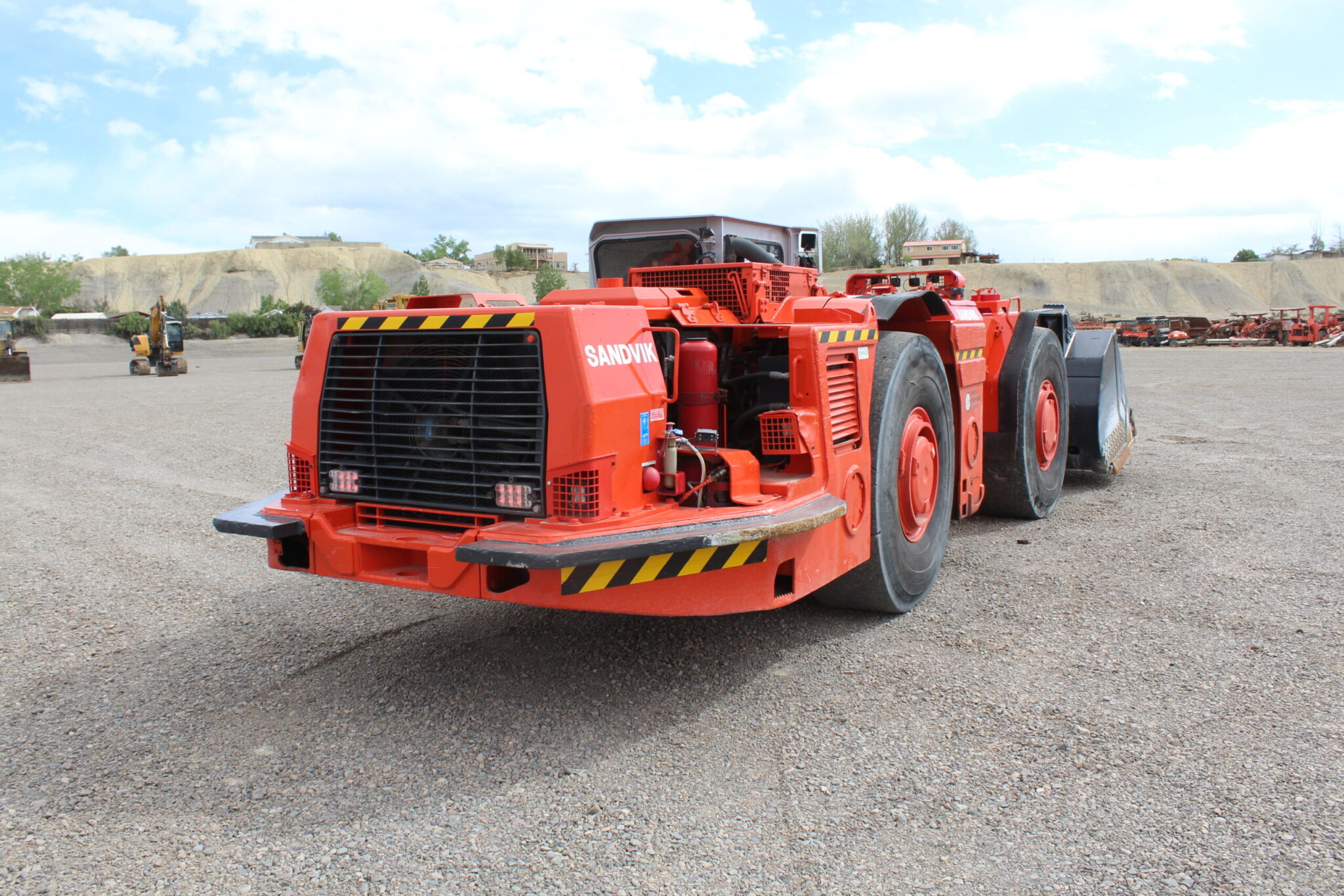 Sandvik Toro LH410 - MES Equipment