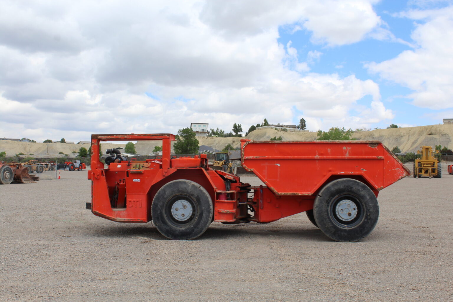 EJC 416 Haul Truck - MES Equipment