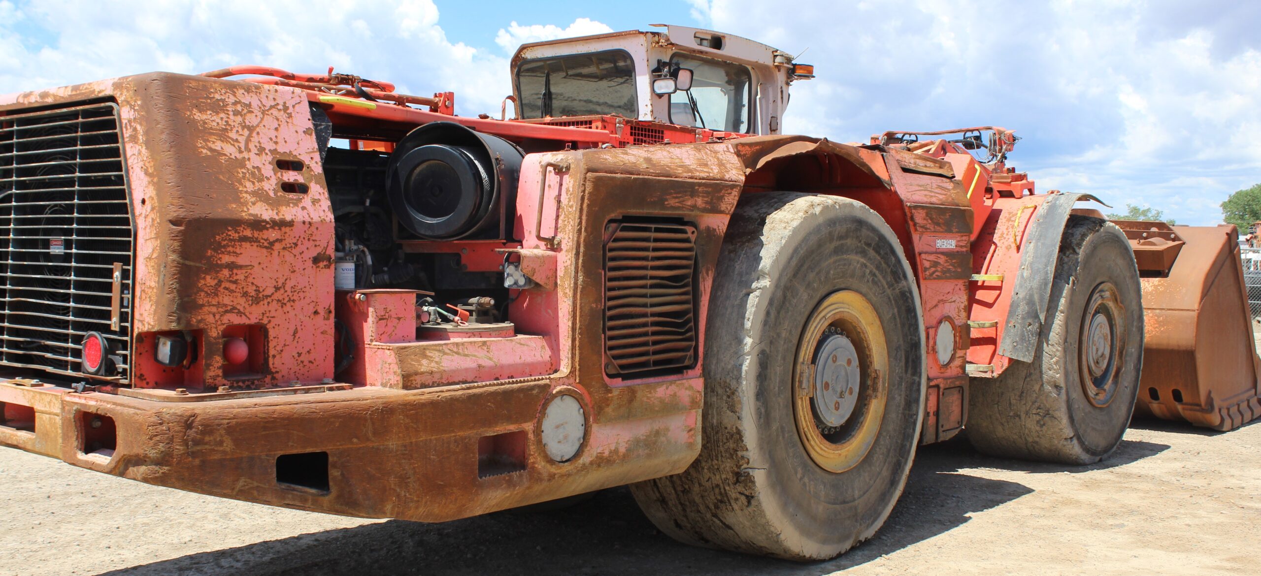 Sandvik LH-517 - Mining Equipment & Supply LLC