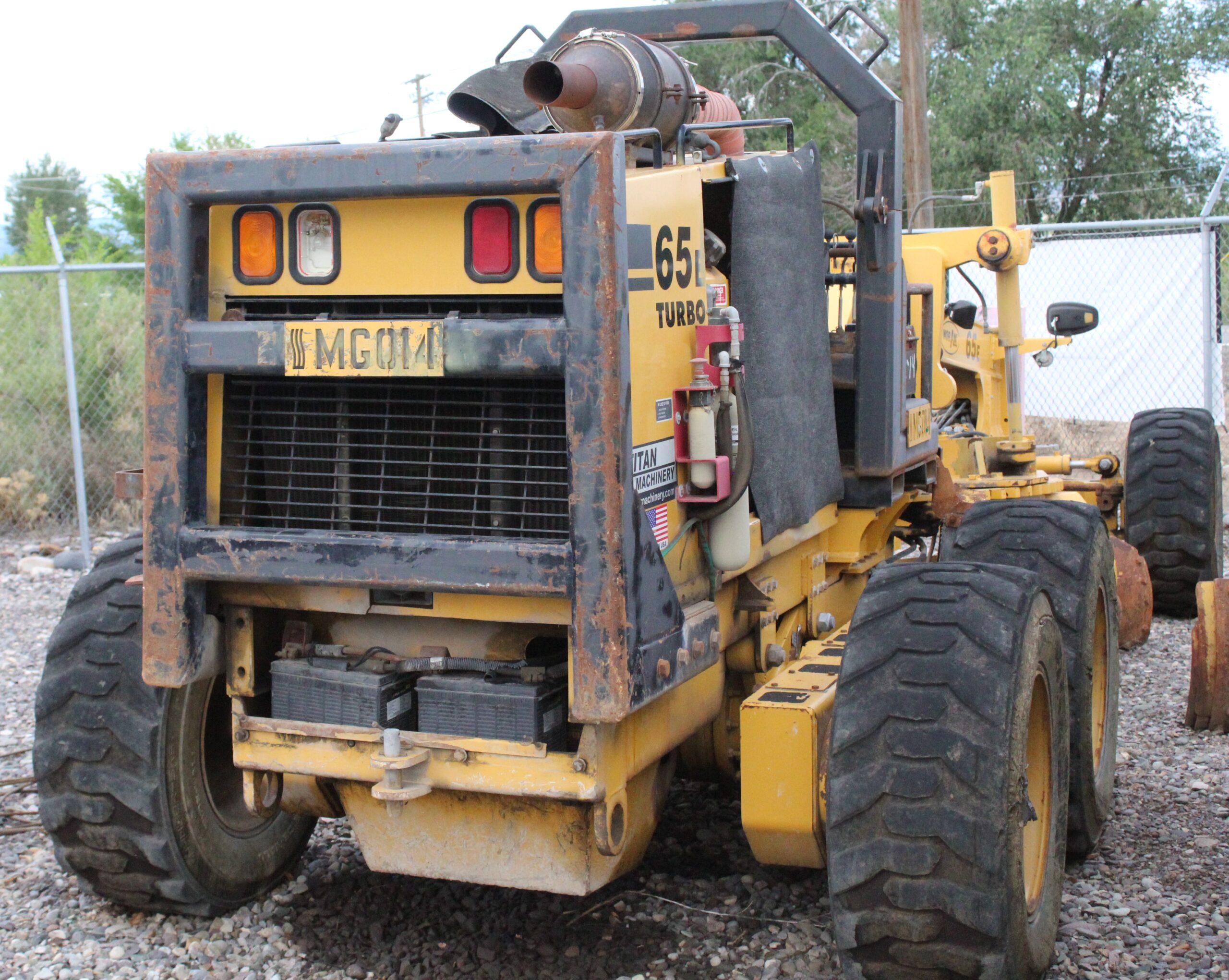 Noram 65ET Grader - Mining Equipment & Supply LLC