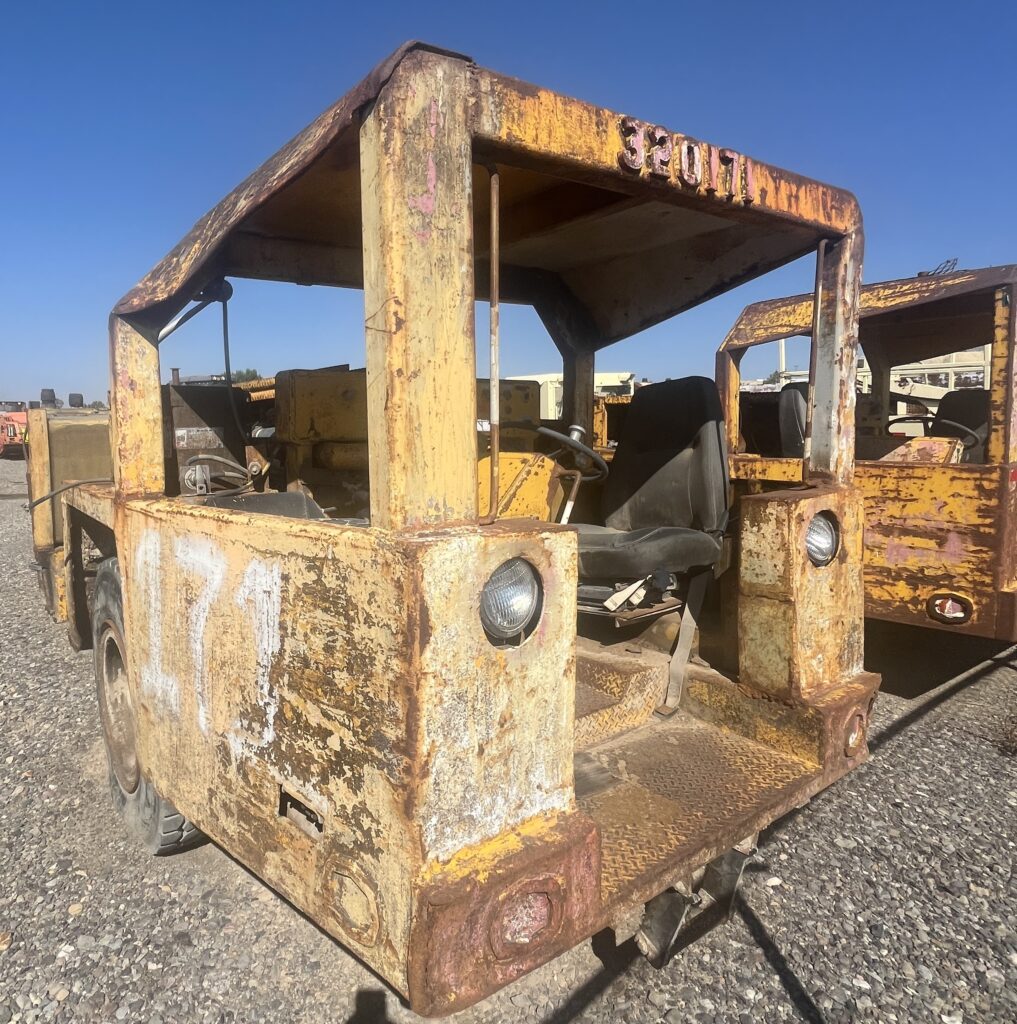 Getman A64 Water Truck - Mining Equipment & Supply LLC