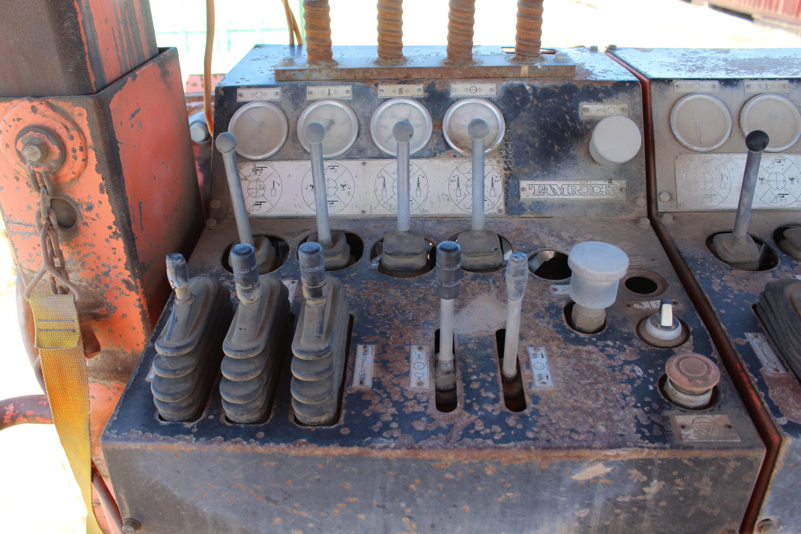 Tamrock Minimatic H 205D - Mining Equipment & Supply LLC