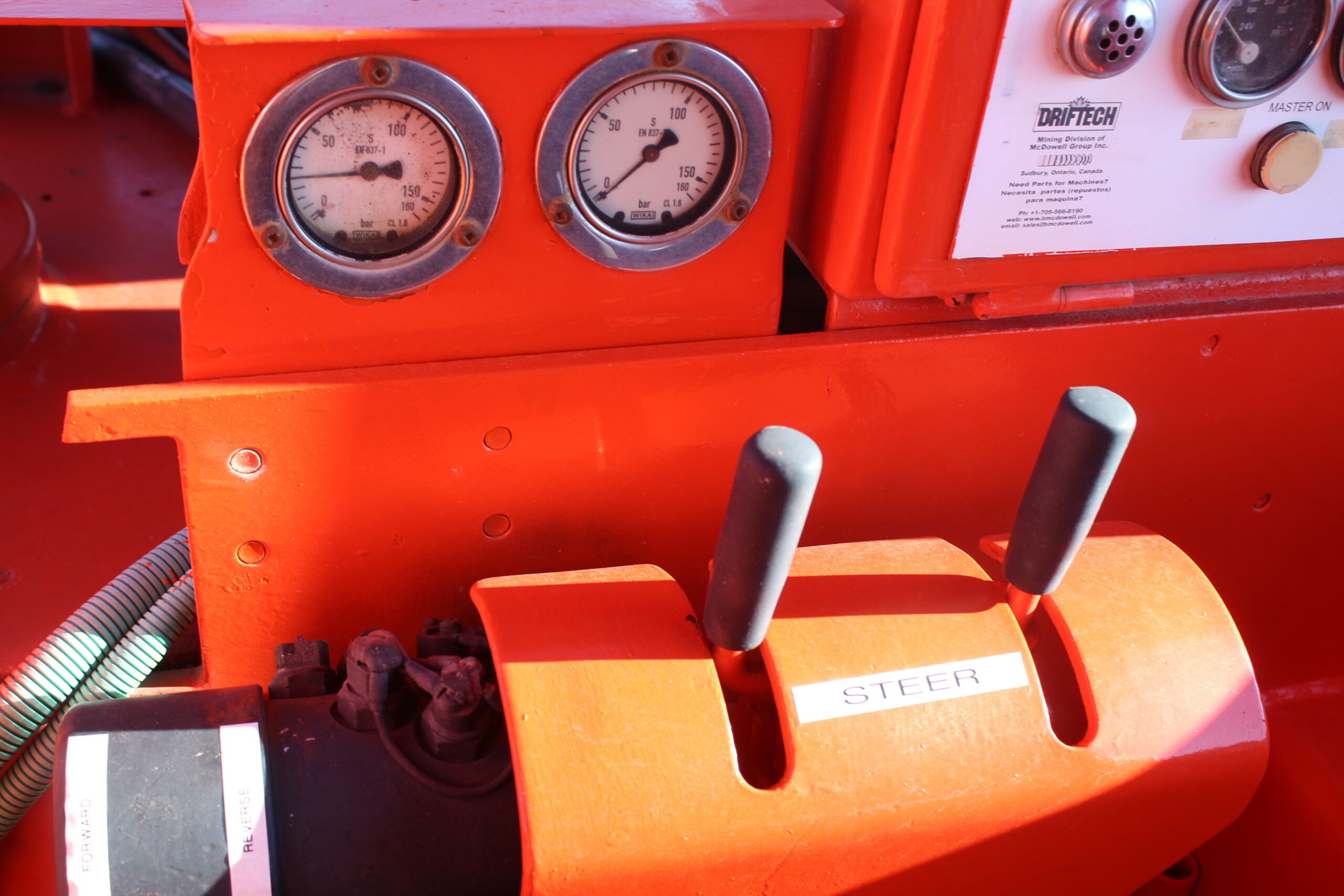 Sandvik Toro 400D LHD - Mining Equipment & Supply LLC