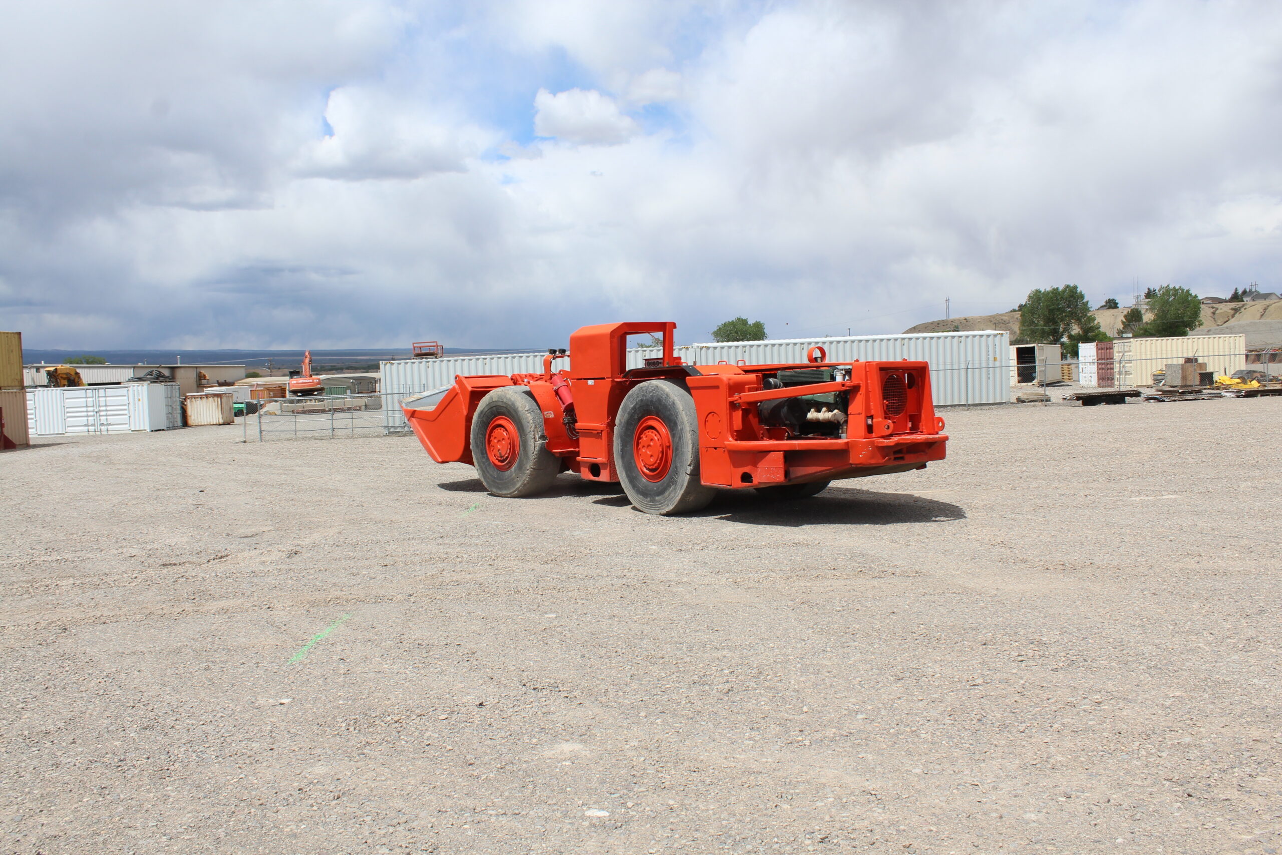 Sandvik Toro 400D LHD - Mining Equipment & Supply LLC
