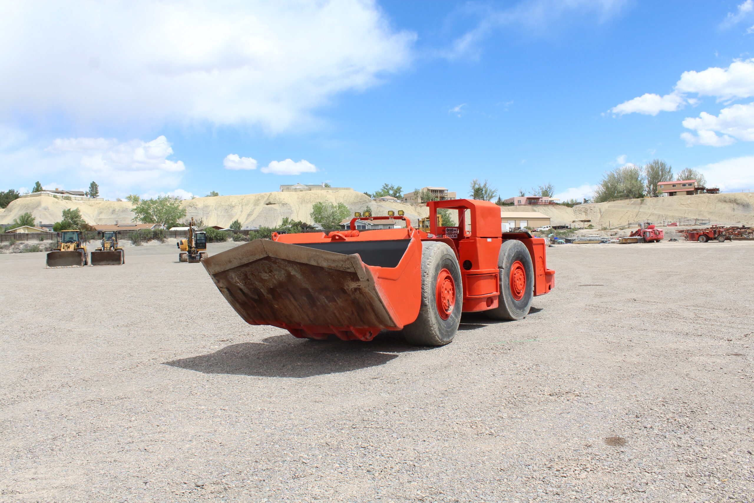 Sandvik Toro 400D LHD - Mining Equipment & Supply LLC